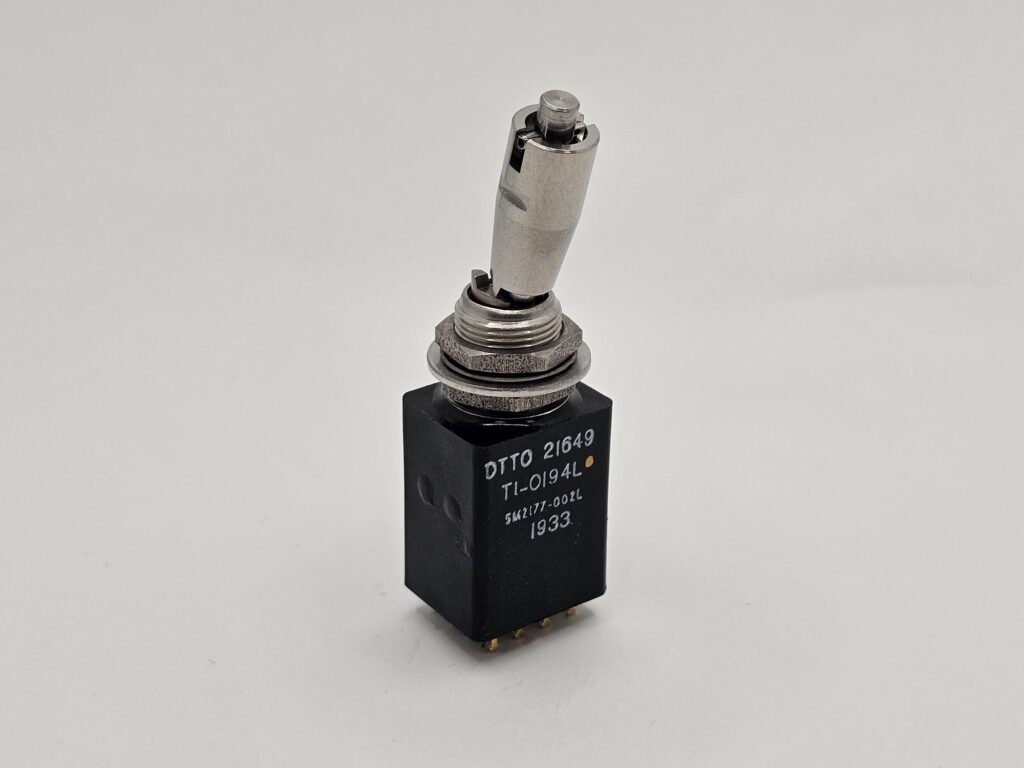 T1-0194L OTTO TOGGLE SWITCH - Marine Air Supply